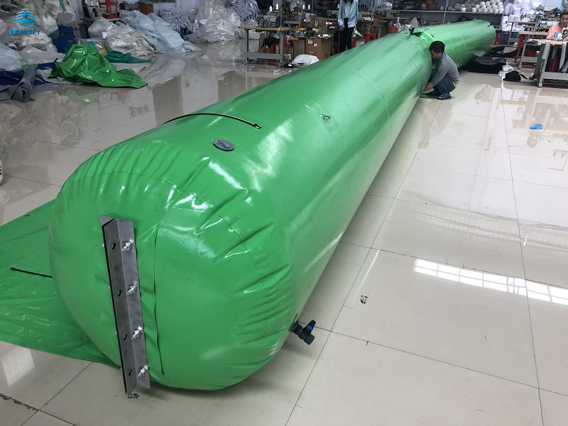 Green Inflatable Barrier Tube for House - Buy green flood barrier tube ...