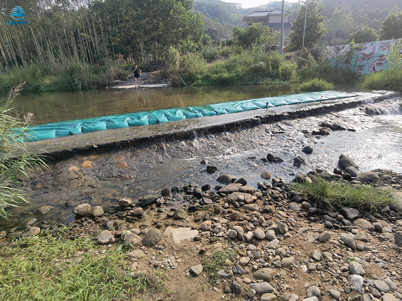 Flood Control Water Gate Up To 2 Feet Height - Buy water gate flood ...