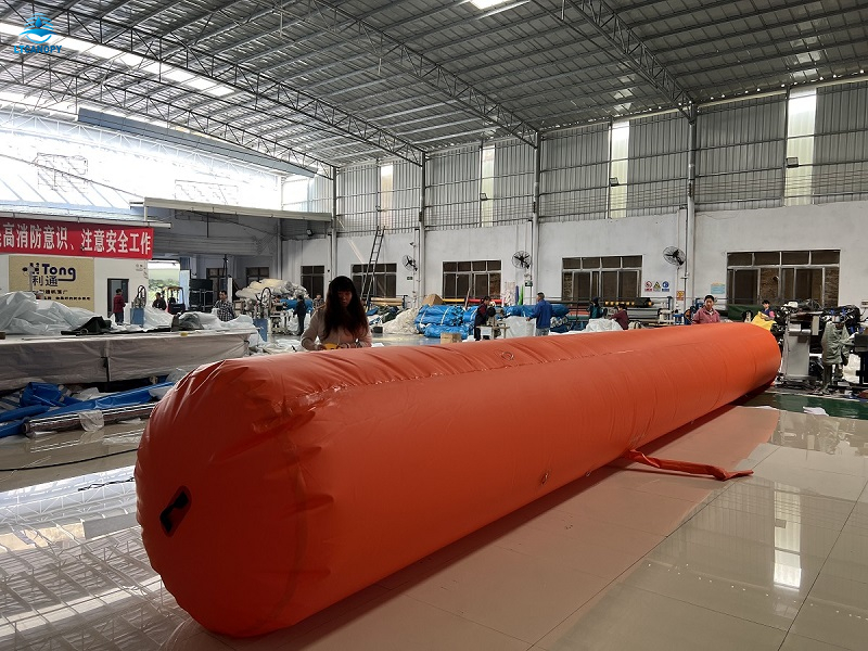 Inflatable Quick Dam Flood Barrier - Buy inflatable flood barrier ...