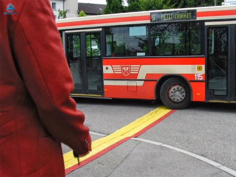 Water Gate Self Rising Flood Barrier - Buy water gate, flood barrier ...